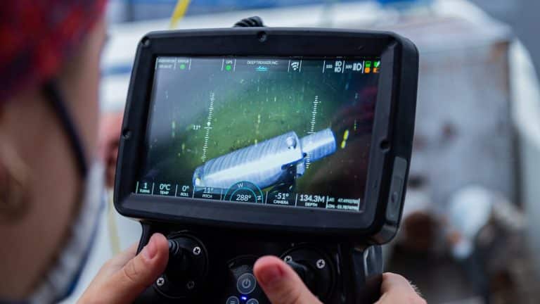 ROV Sous-Marin professionnel Deep Trekker DTG3 - Escadrone